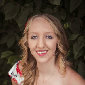 2020 Scholarship Recipient Spotlight: Alexis Adams